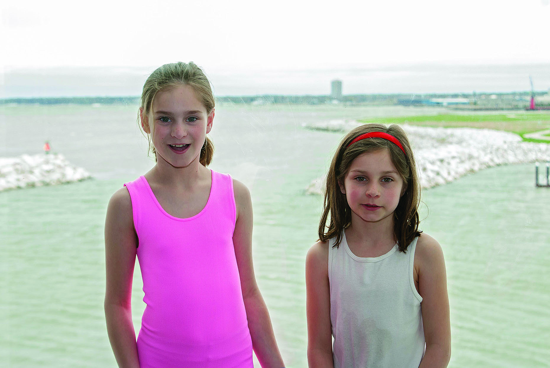 Using Photoshop’s Content Aware Scale and Content Aware Move